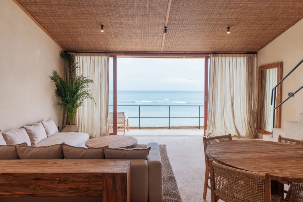 Paradise Beaches in Bali – Ultimate Beachfront Escape at The Beach House